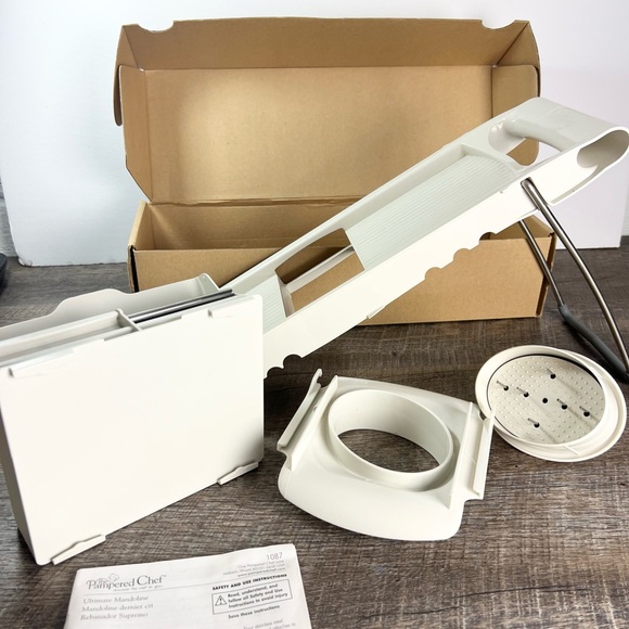 The Pampered Chef | Kitchen | Pampered Chef Ultimate Mandoline Mandolin ...